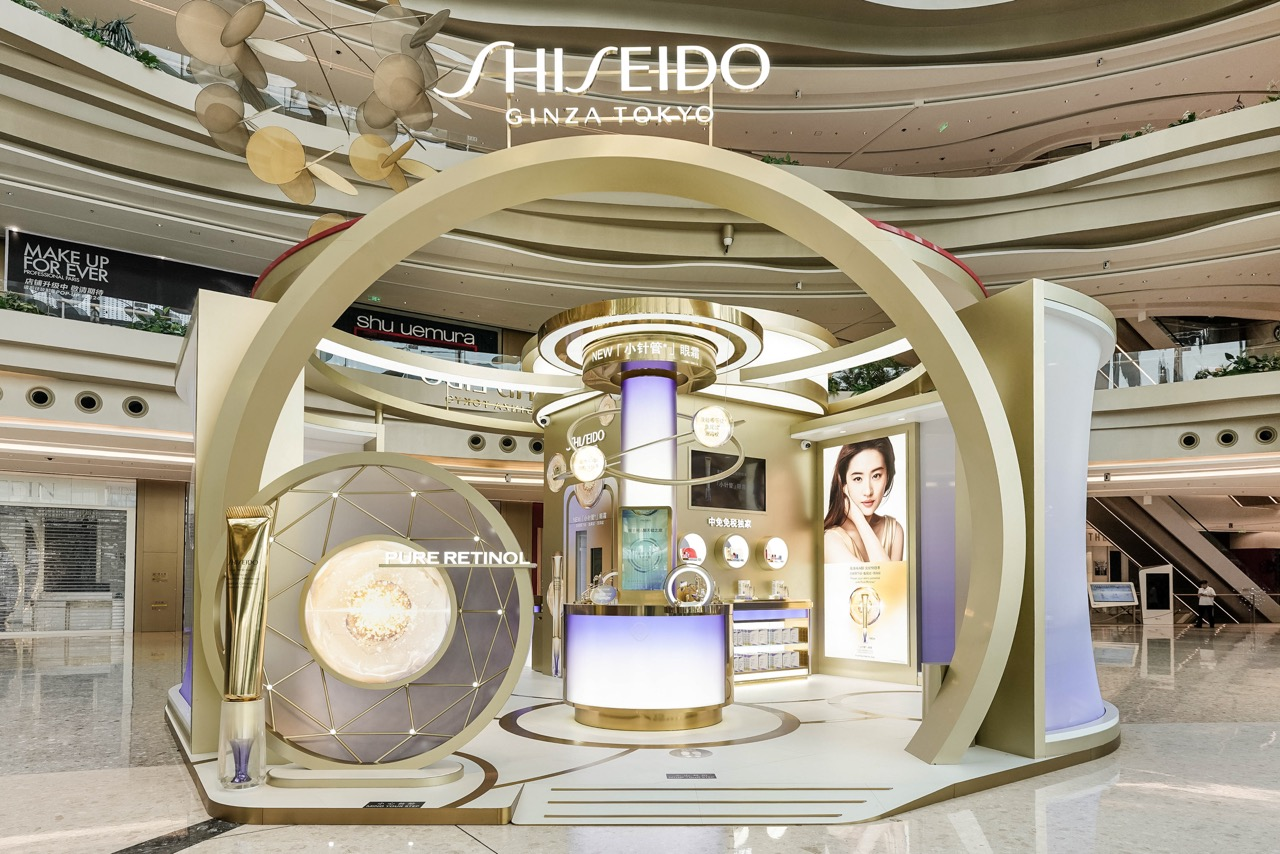 The Rise of Experiential Retail: Why Pop-Ups Are the Future of Shopping